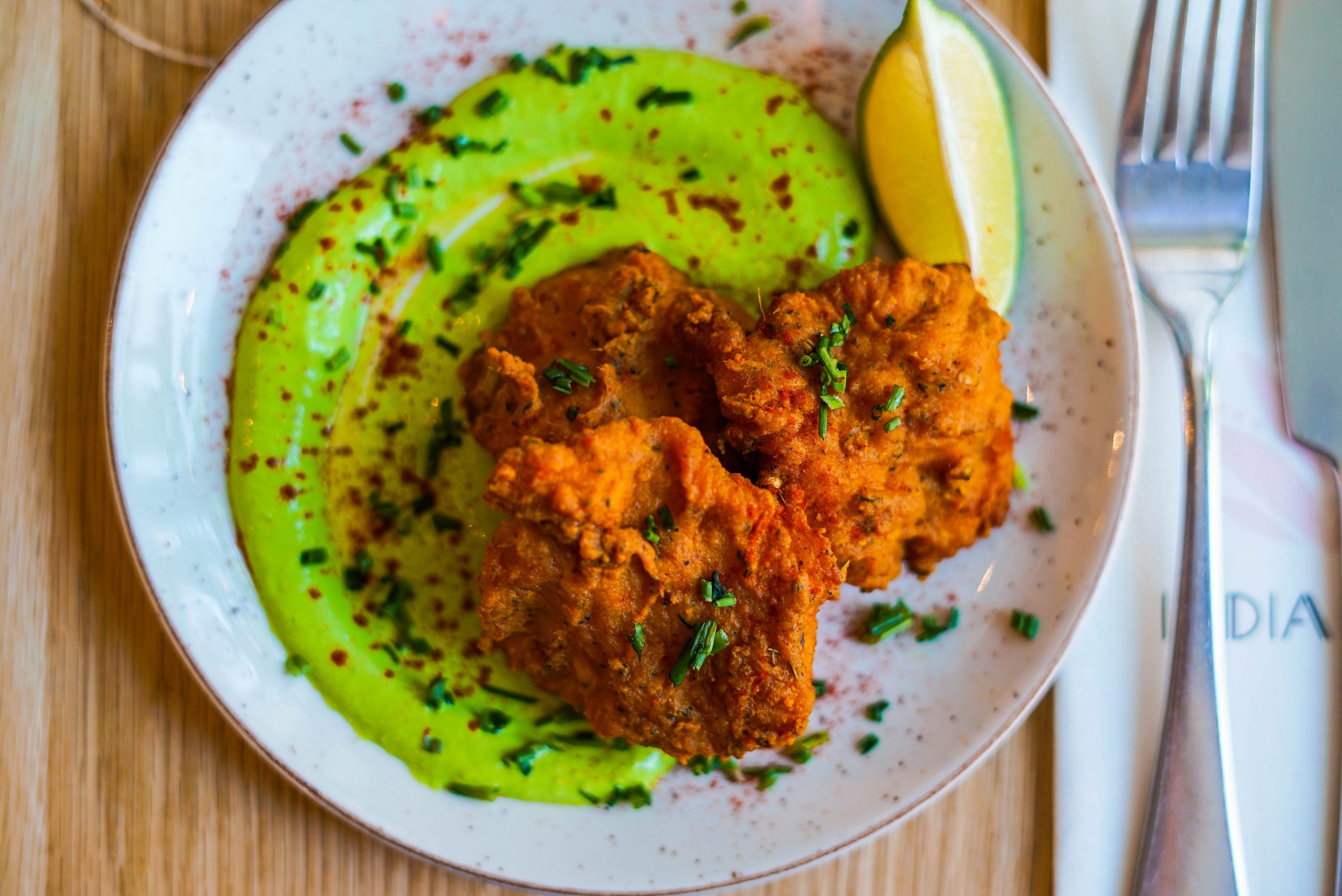 Tapas indiens - poulet tandoori, saumon tikka, crevettes malai...