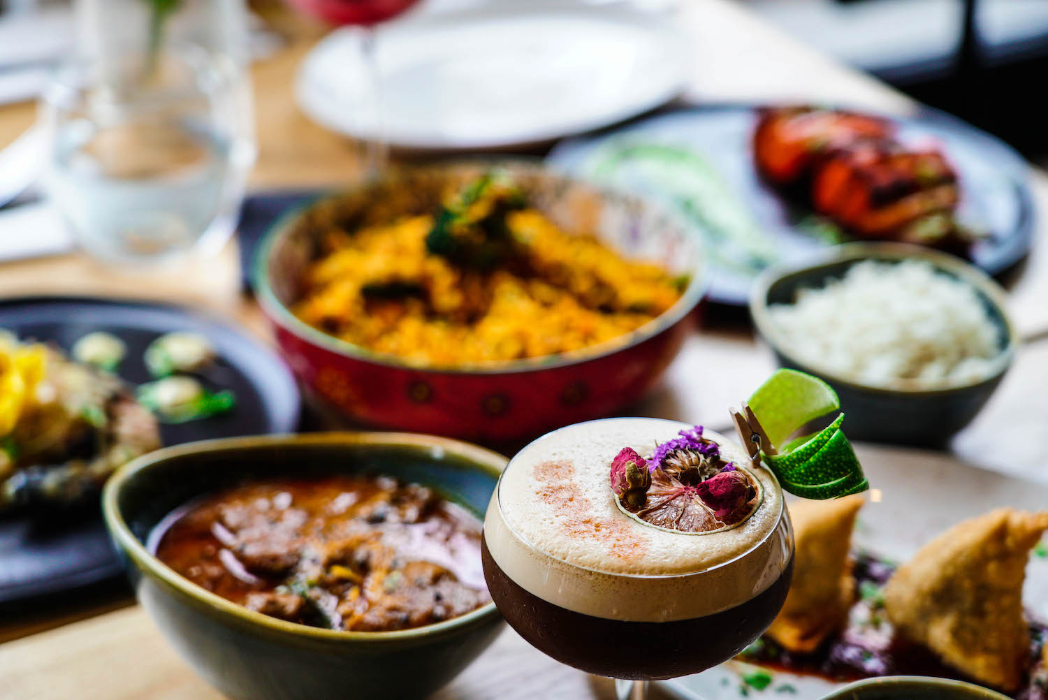 Médias & India Rosa - remarquable visibilité dans les médias à l'ouverture