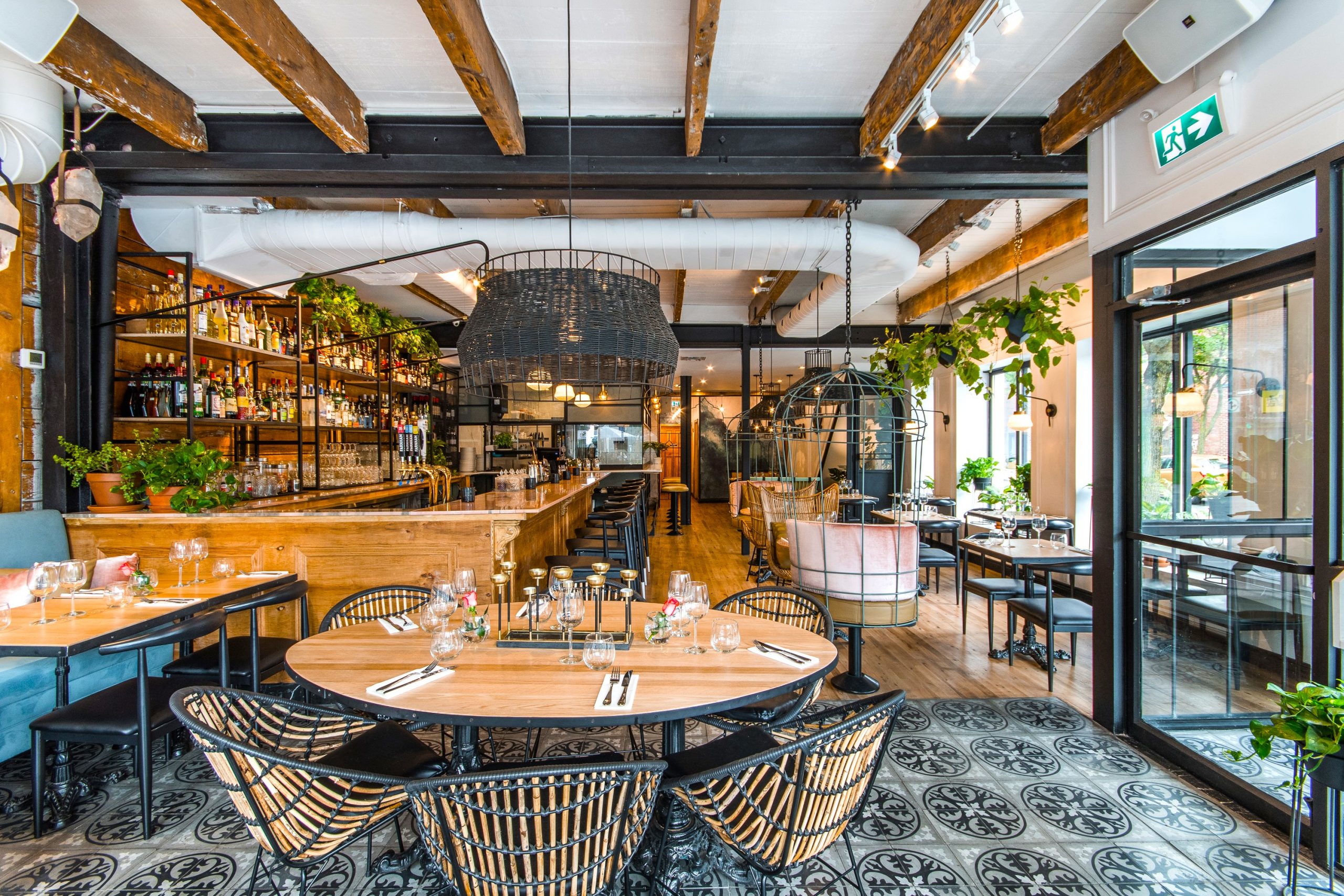 Réservation Plateau - Mets indiens, Tapas, Cocktails, Brunch